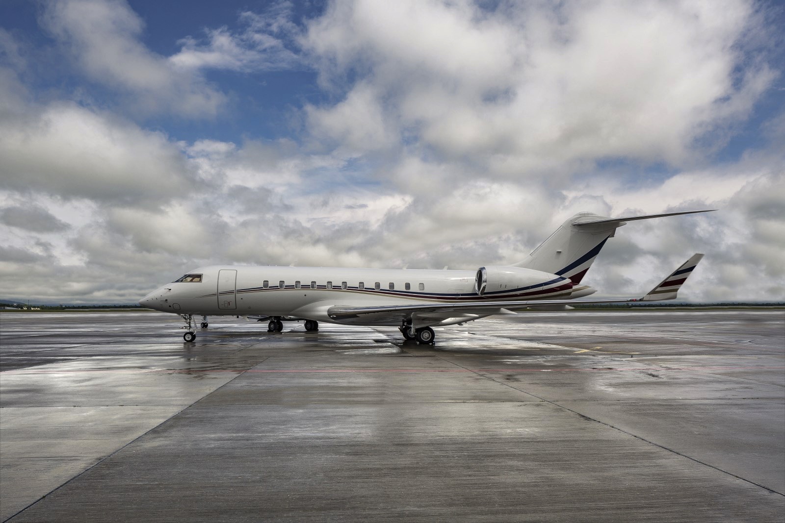 LX-ABM Global 5000 | Virtual Hangar