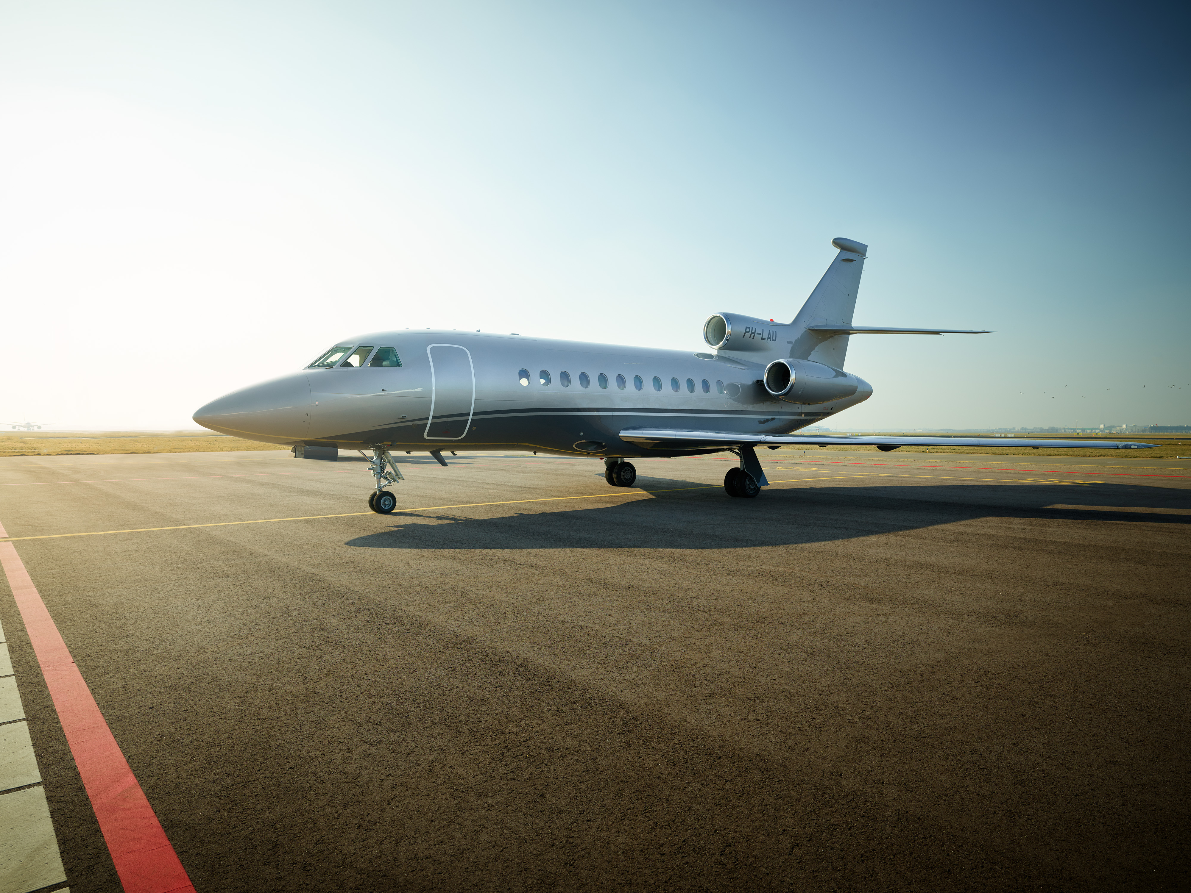 PH-LAU Falcon 900EX | Virtual Hangar